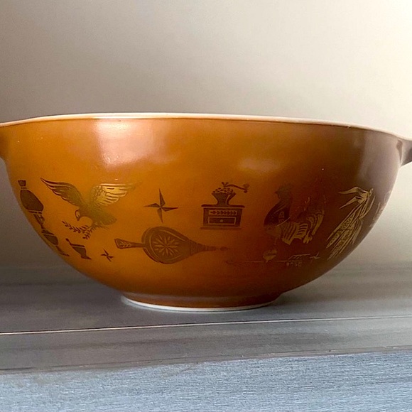 Pyrex | Kitchen | 96s Pyrex Early American 4 Quart 444 Cinderella ...